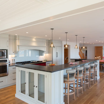 75 Beautiful Beach Style Kitchen Pictures & Ideas | Houzz