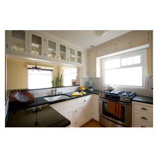 Tiny Traditional stove view - Transitional - Kitchen - Seattle - by ...