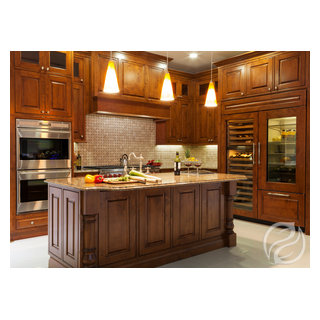 Traditional Cherry Kitchen - Traditional - Kitchen - Chicago - by FMA ...