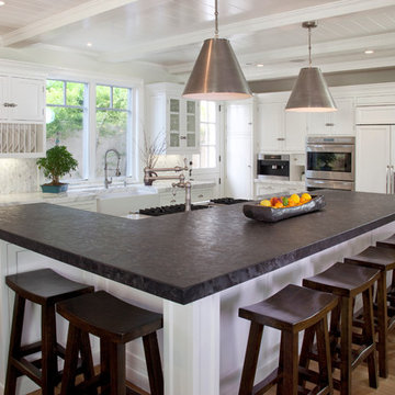 Colonial Kitchen - Photos & Ideas | Houzz