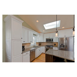 Traditional Kitchen with Two Tone Island - Transitional - Kitchen ...