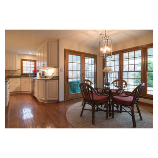 Traditional raised panel kitchen with granite countertops and bathroom ...