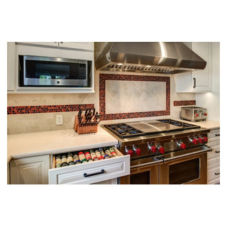 Traditional Two Tone Kitchen - Designed By Cynthia Collins ...