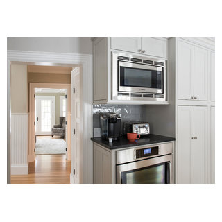 Traditional Winchester Kitchen - Traditional - Kitchen - Boston - by ...