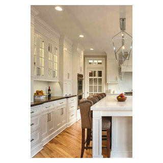 Tranquil Classic Kitchen Design - Kitchen - Bridgeport - by The Kitchen ...