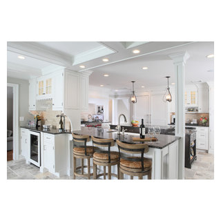Transitional white kitchen - Transitional - Kitchen - New York - by Signature Kitchens, Inc. | Houzz