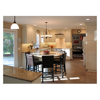 Triplet Kitchen Renovation - Traditional - Kitchen - Cleveland - by ...