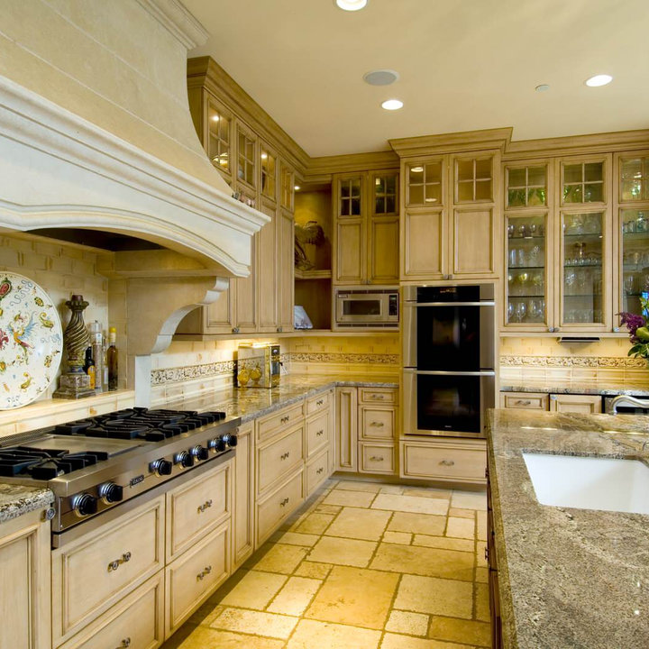 Tuscan Style Kitchen - Photos & Ideas | Houzz