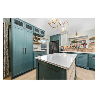 Twilight Moon - Farmhouse - Kitchen - Houston - by Tell Projects | Houzz