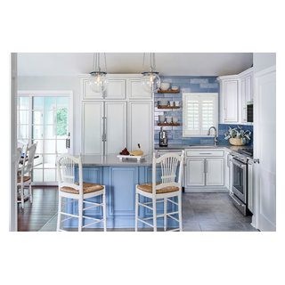 Two-tone Transitional Kitchen - Traditional - Kitchen - New York - by ...