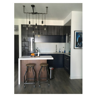 Two-toned Waterfall Kitchen Island with Breakfast Nook - Modern ...