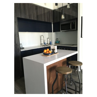 Two-toned Waterfall Kitchen Island with Breakfast Nook - Modern ...