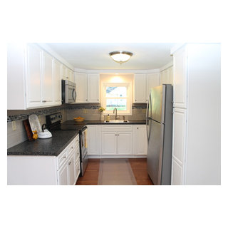 Vacant Staging N. Woodland Ave. - Transitional - Kitchen - New York ...