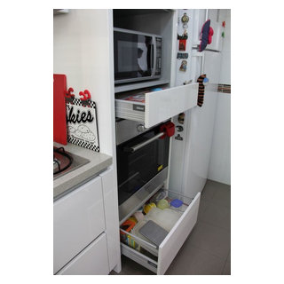 Very Nice Parallel Kitchen in BTO - Cuisine - Singapour - par Kitchen ...