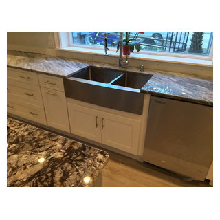 Victory Kitchen Remodel - Transitional - Kitchen - Atlanta - by Emrich ...