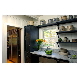Vintage Unfitted Kitchen Design - Traditional - Kitchen - Other | Houzz