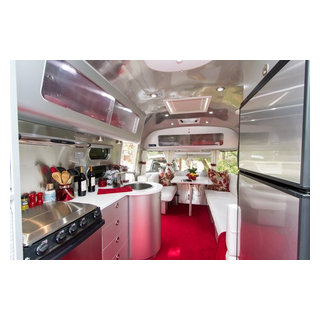 VIP Mobile Suites & Greenrooms Project - Industrial - Kitchen - Los ...