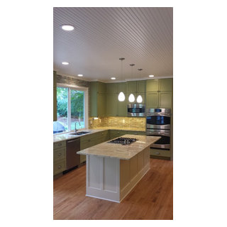 Vonderhaar Kitchen - Transitional - Kitchen - Seattle - by Jordan ...