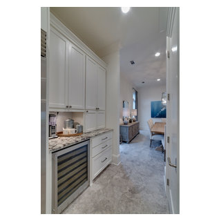 Walk Through Butler's Pantry - Classique Chic - Cuisine - Autres ...