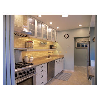 Wallingford Kitchen Update - Transitional - Kitchen - Seattle - by ...
