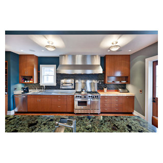 Wallingford Residence Kitchen - Contemporary - Kitchen - Seattle - by ...