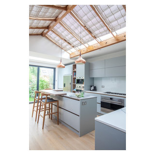 Wandsworth Contemporary Kitchen - Contemporary - Kitchen - London - by ...