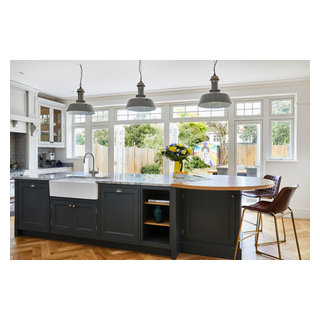 Wanstead Traditional - Traditional - Kitchen - London - by PlaceDesign ...