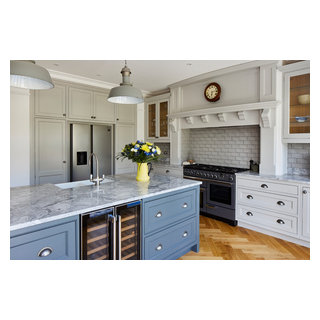 Wanstead Traditional - Traditional - Kitchen - London - by Place Design ...