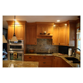 Wards Kitchen - Traditional - Kitchen - Other - by Custom Woodworking ...