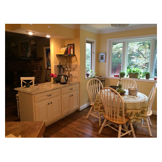 Washington Crossing Cabinet Refinishing - Traditional - Kitchen ...