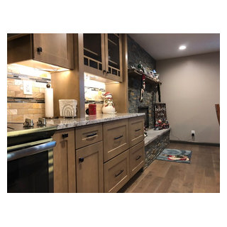 Waterloo Family Home - Farmhouse - Kitchen - Omaha | Houzz