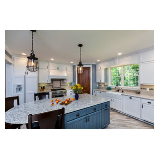 Waterside - Lakefront Farmhouse - Farmhouse - Kitchen - Other - by ...