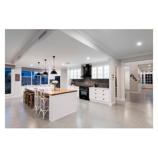 Watson Residence - Beach Style - Kitchen - Gold Coast - Tweed - by ...