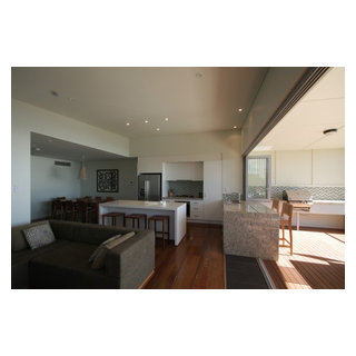 Waves - Beach Style - Kitchen - Brisbane - by Sandy Rodgers Design | Houzz