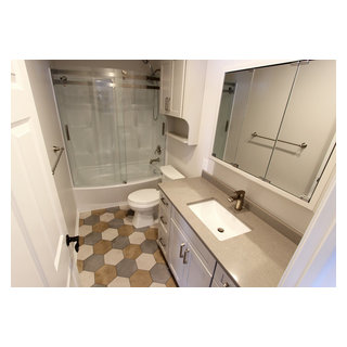 Waypoint Painted Harbor Cabinets and Lenova - Kitchen - Cleveland - by ...