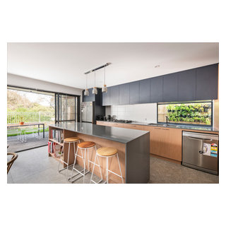 Wedgetail Retreat - Contemporary - Kitchen - Perth - by Mikasa Designs ...