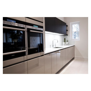 West Hampstead Family Home - Contemporary - Kitchen - London - by ...