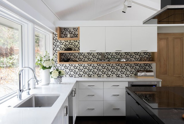 Behold These Bold Kitchen Backsplashes