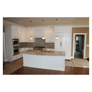 White Beaded Inset Shiloh Kitchen - Traditional - Kitchen - Boston - by ...