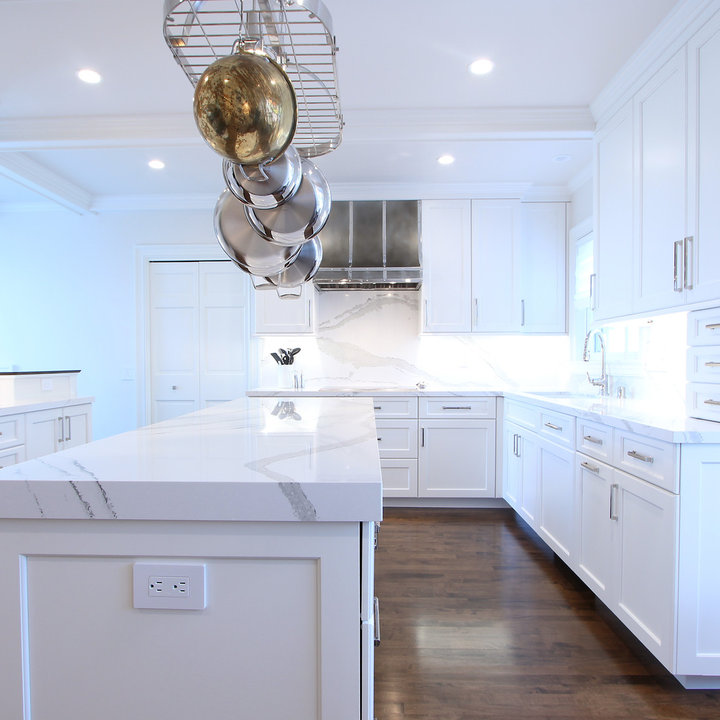 Curved Quartz Countertop - Photos & Ideas | Houzz