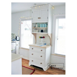 White Eclectic Kitchen with Two Tiered Peninsula - Eclectic - Kitchen ...