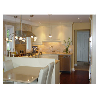 White is crisp and clean - Contemporary - Kitchen - Montreal - by ...