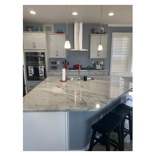 White Kitchen in "Infinity White" Quartzite Countertops - Classique ...