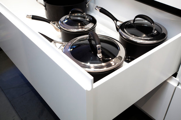 The Handleless Kitchen | A Look At Cabinets Without Hardware | Houzz AU