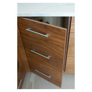 White Modern Kitchen - May 2017 - Modern - Kitchen - Toronto - by ...