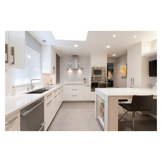 White on White - Contemporary - Kitchen - Vancouver - by Paradigm ...