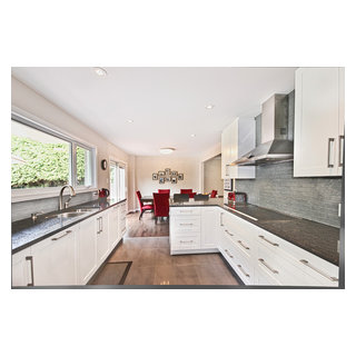 Whitehaven Renovation - Contemporary - Kitchen - Ottawa - by OakWood ...