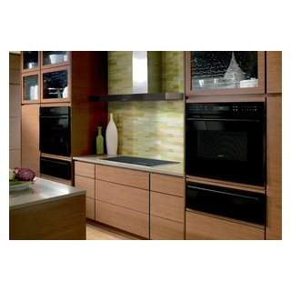 Wolf 45" Cooktop Wall Hood Black | VW45B - Contemporary - Kitchen - Los ...
