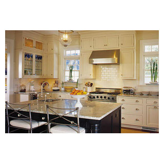 Woodharbor Cabinets - Farmhouse - Kitchen - Philadelphia - by ...