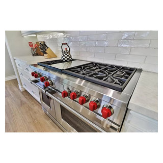 Woodranch Simi Valley White Kitchen Remodel - Campagne - Cuisine - Los ...